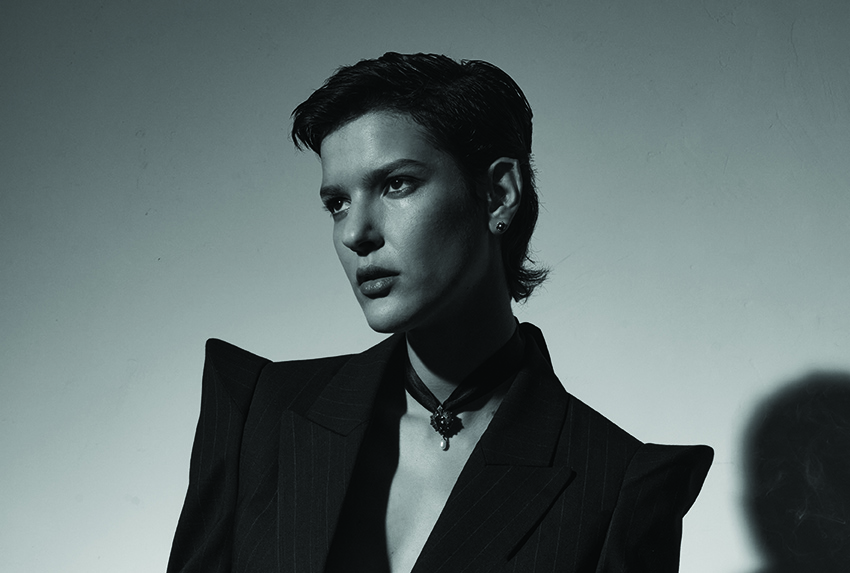 Blacked-Out - VAMP Magazine