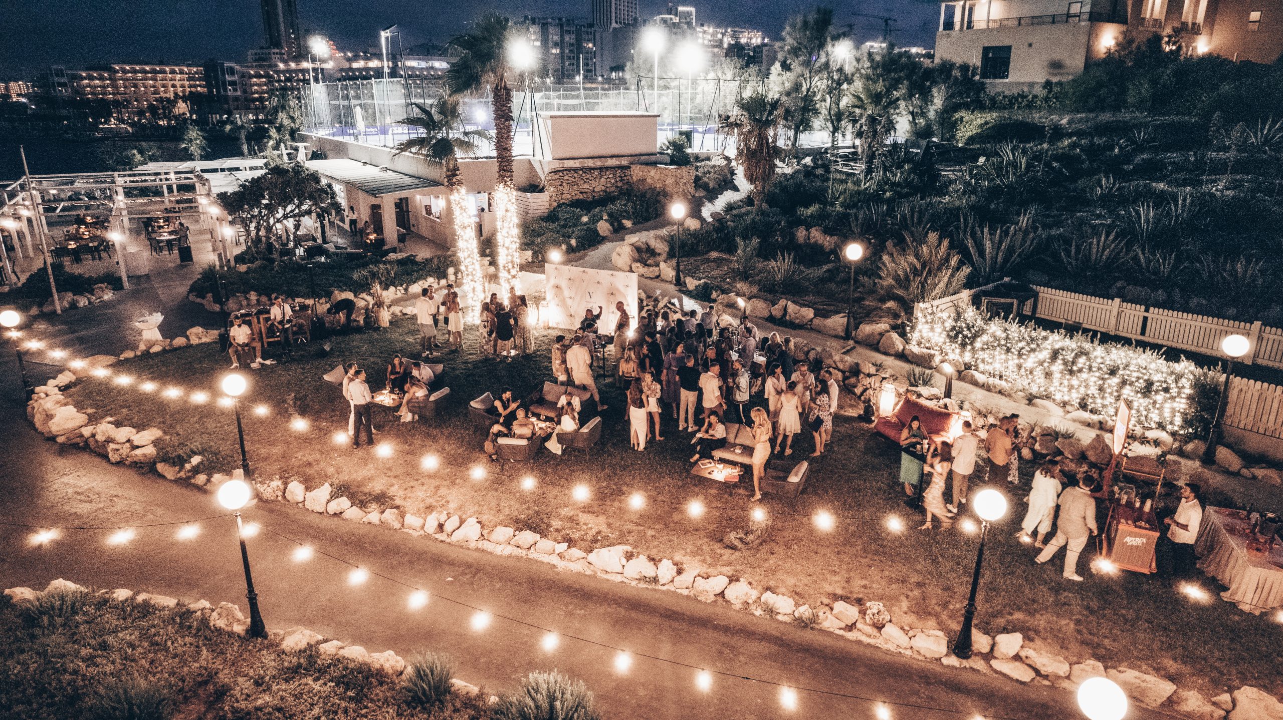 A Night to Remember - VAMP Magazine